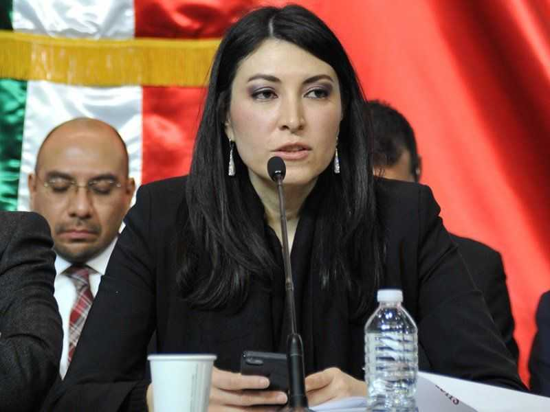Victoria Rodríguez Ceja: Una líder mexicana - Asdrúbal Ramos